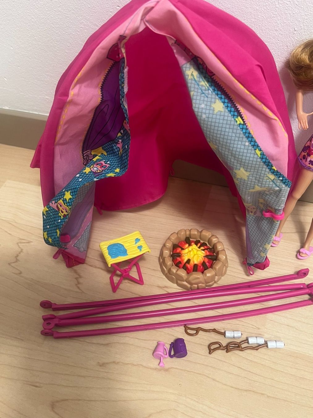 Barbie Camping-Set #1 (Gebraucht) in Wildegg für CHF 1 – nur Abholung ...