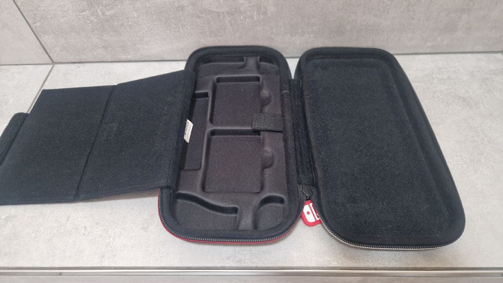 Nintendo switch Case original | Kaufen auf Ricardo