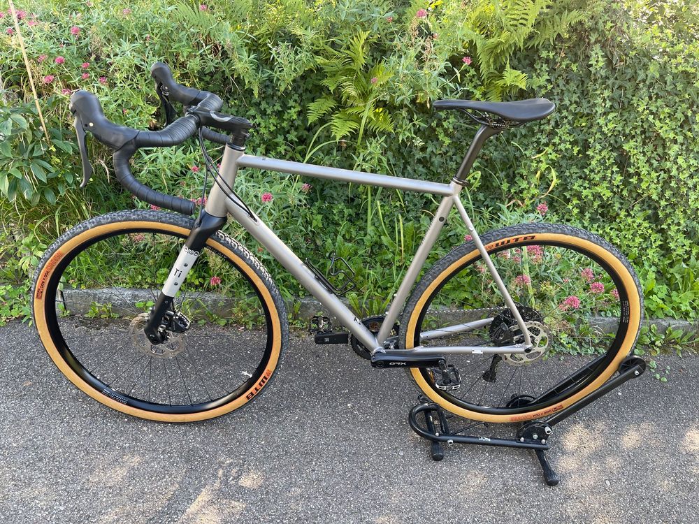 RONDO RUUT Ti Titan Gravel Bike mit Carbongabel | Kaufen auf Ricardo
