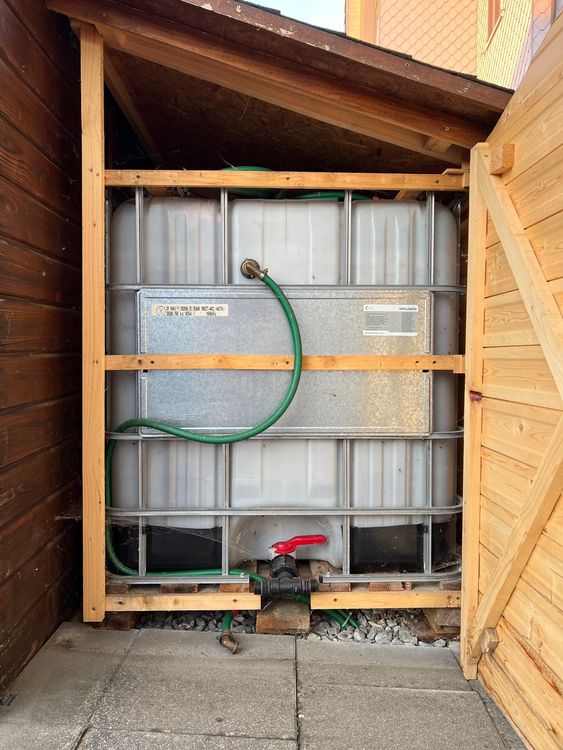 Regenwassertank 1000 Liter (Gebraucht) in Siebnen für CHF 50 – nur ...
