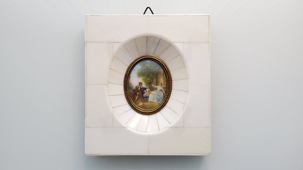 Magnifique antique miniature (Gebraucht) in Malleray für CHF 81 – mit Lieferung auf Ricardo kaufen