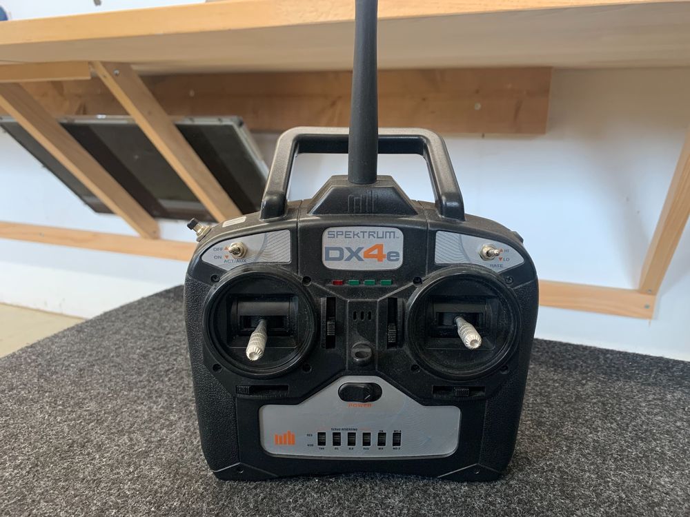 Spektrum DX4e Fernbedienung (Gebraucht) in Boltigen für CHF 9 – mit ...
