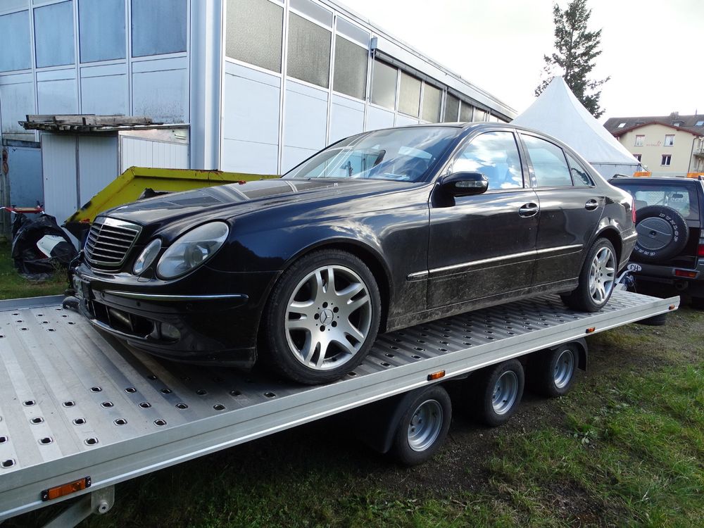 Mercedes Benz E-Klasse Unfallfahrzeug | Kaufen auf Ricardo