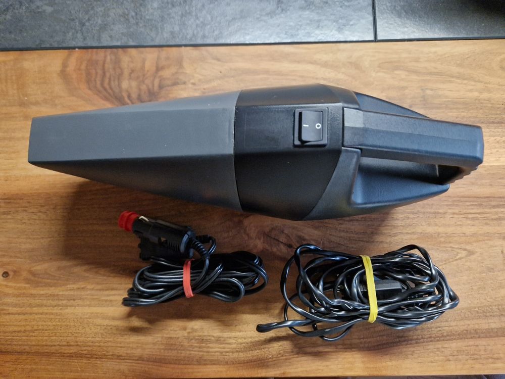 Vacuboy Handstaubsauger 12V + 230V, im Koffer (Gebraucht) in ...