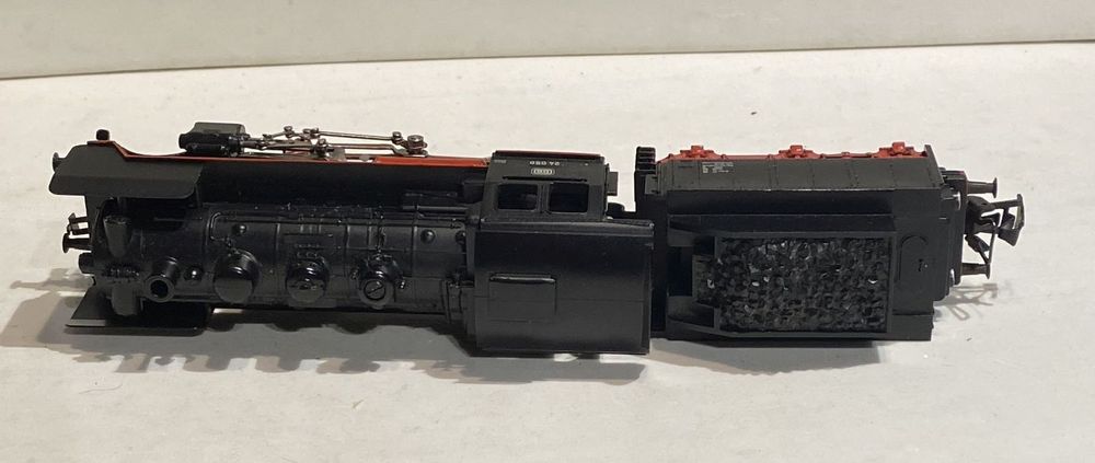 Märklin 3003 Dampflok/locomotive à vapeur DB 24 058 (Gebraucht) in Sonceboz-Sombeval für CHF 40 ...