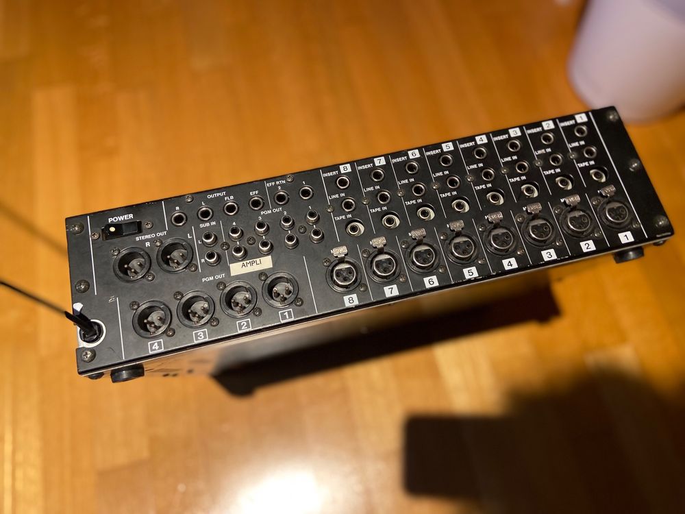 Tascam M-208 mixer a réviser | Kaufen auf Ricardo