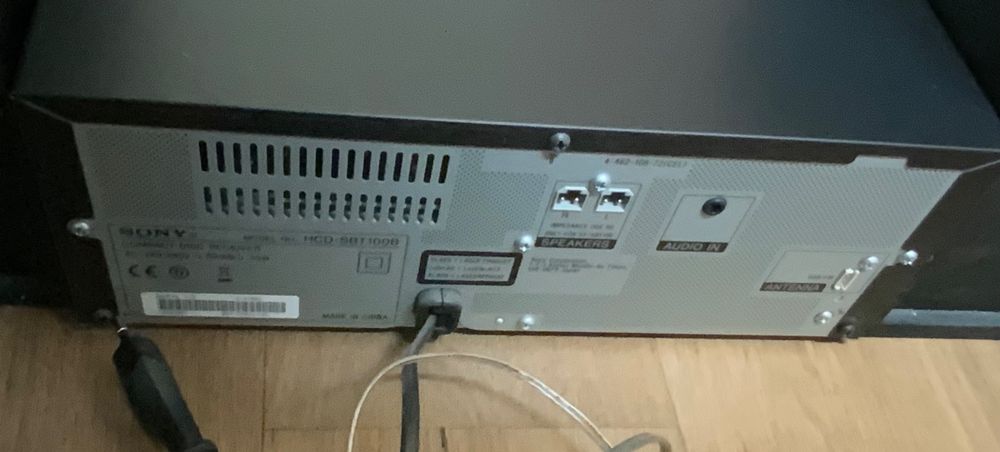 Sony CMT-SBT100B (2 x 25 W, CD Player, Bluetooth) -gebraucht | Kaufen auf Ricardo