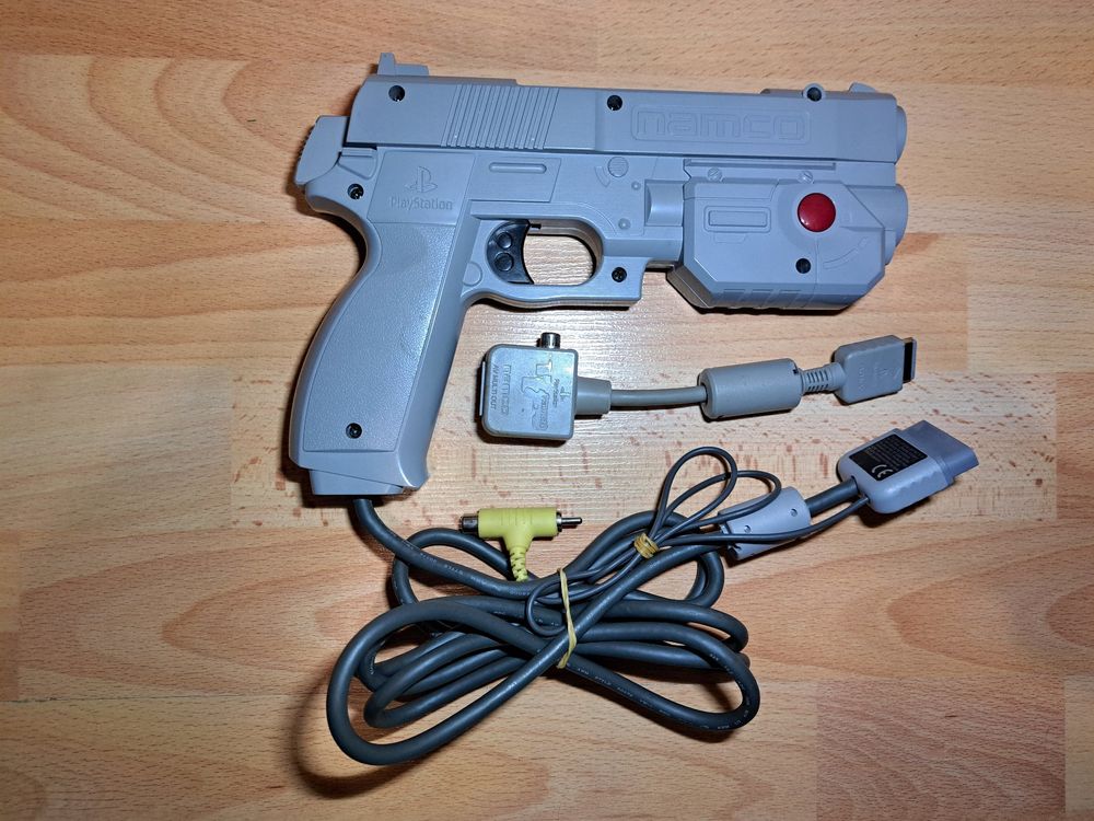 Namco G-Con/GunCon 45 Lightgun (PS1/Playstation 1) (Gebraucht) in ...