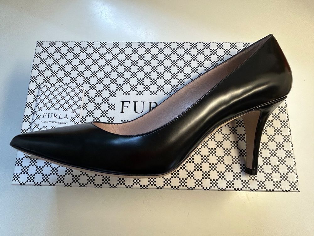 Furla neue schwarze Pumps Opera, 40 (Neu und originalverpackt) in La ...