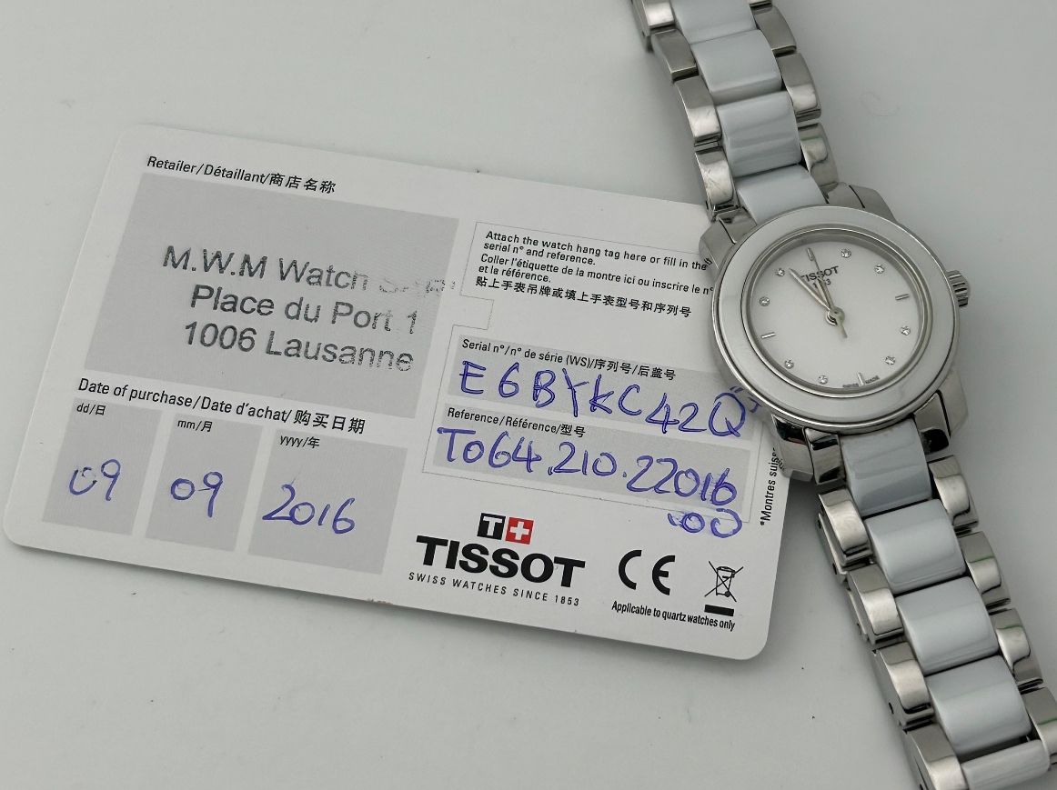 TISSOT Damenuhr läuft avec certificat / montre pour femme (Gebraucht ...