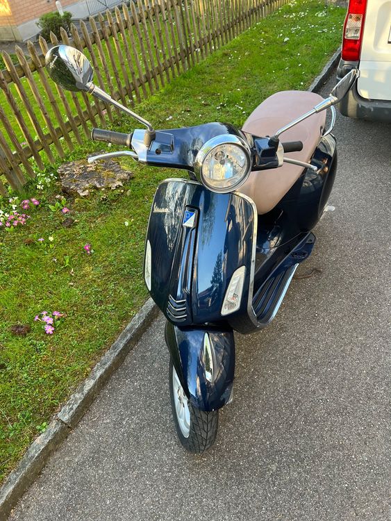 Vespa Primavera 50 ( Nur 5325 km! ) (Gebraucht) in Winterthur für CHF 1703 – nur Abholung auf ...
