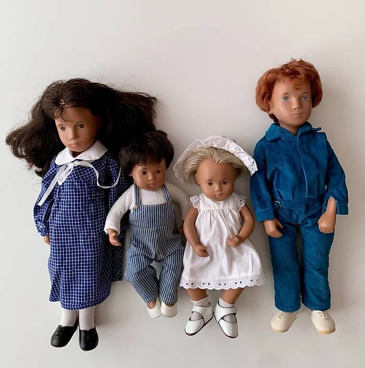 Lot de 4 poupées SASHA de collection avec accessoires (Gebraucht) in La ...