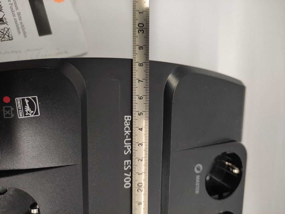 Back UPS ES700 APC Battery Backup | Kaufen auf Ricardo