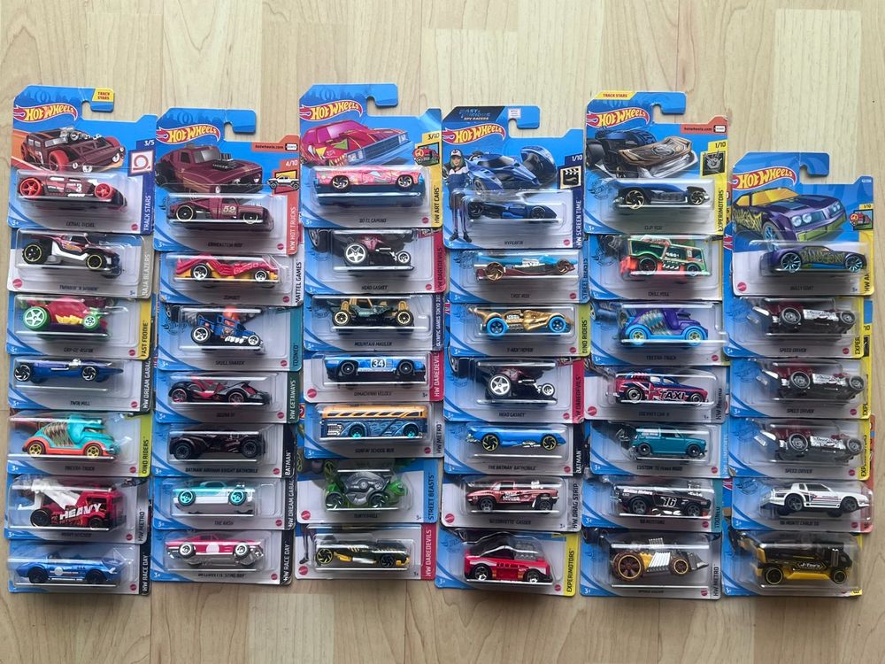 Hot Wheels 41 Stück (Neu und originalverpackt) in Wildegg für CHF 31 ...