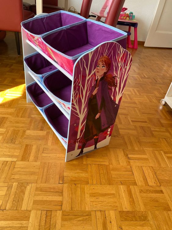 Frozen Toy box for girls (Gebraucht) in Dübendorf für CHF 1 – nur ...