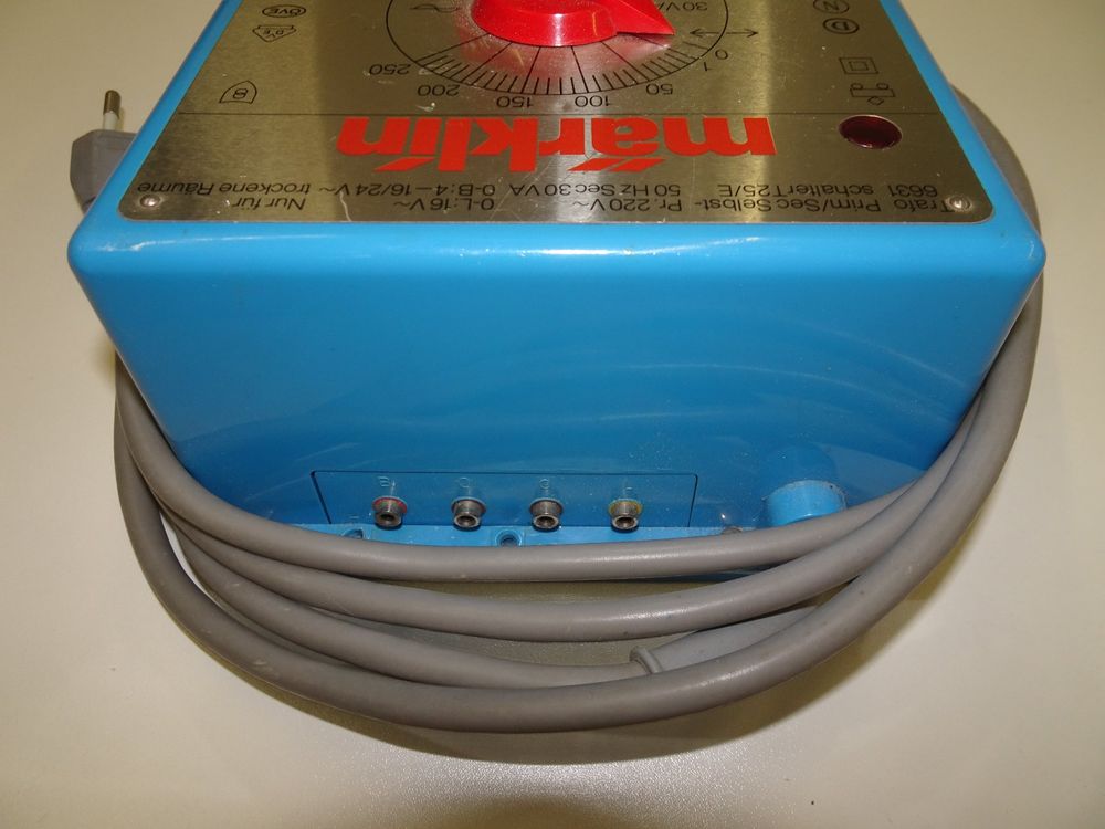 Märklin Trafo Transformator 30VA Art. 6631 (Gebraucht) in Emmenbrücke ...