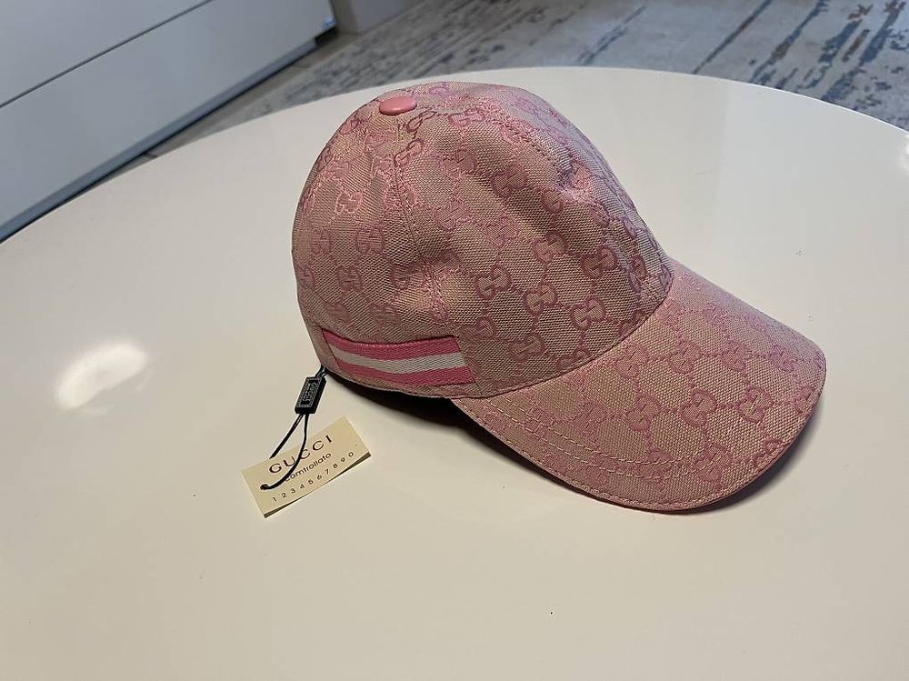 Pinke Gucci Cap (Neu und originalverpackt) in Dintikon für CHF 50 – mit ...