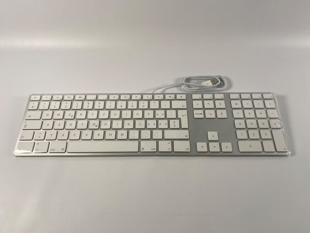 Clavier Apple CH USB (Neuf) (Neu (gemäss Beschreibung)) in Bournens für ...
