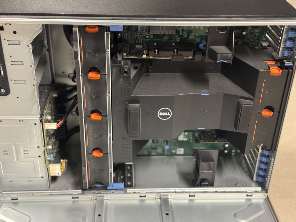 Dell Server PowerEdge T630 - 64GB RAM - E5-2603 - 3 TB (Gebraucht) in ...