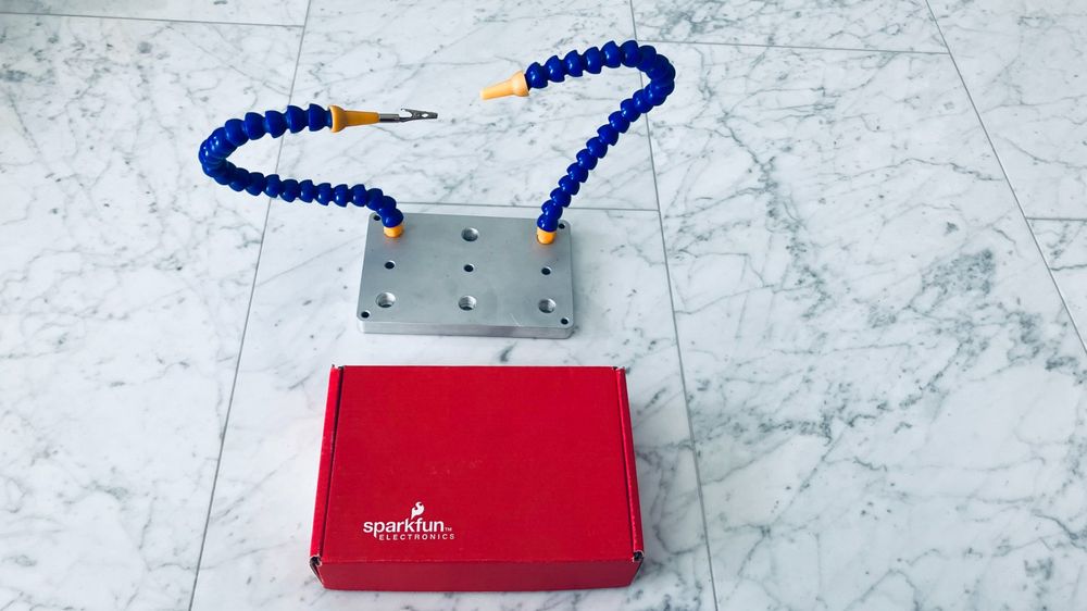 SparkFun Third Hand Kit - Dritte Hand Löthelfer (Defekt) in Termen für ...