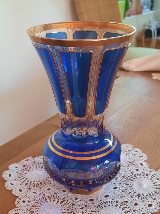 Antike, böhmische Vase (Gebraucht) in Busswil BE für CHF 85 – mit Lieferung auf Ricardo kaufen