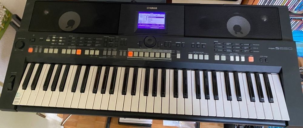 Keyboard Yamaha PSR-S650 (Gebraucht) in Bonstetten für CHF 250 – nur ...