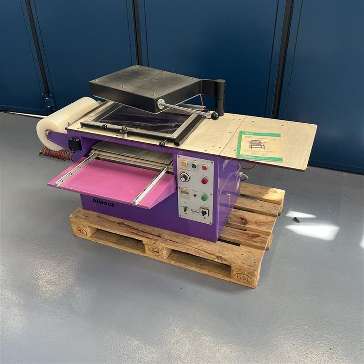 Blipack Blimatic Skinpack Maschine (Gebraucht) in Dulliken für CHF 70 ...