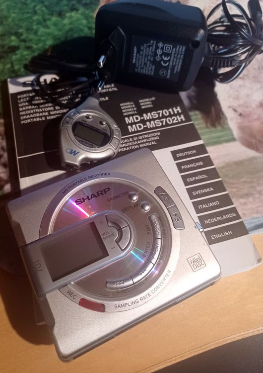 MiniDisc Sharp MD-MS701H (D'occasion) à Reutigen pour CHF 61 – avec ...