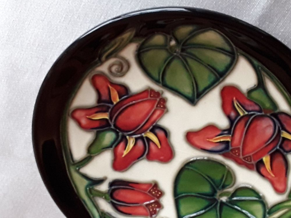 Moorcroft Palmata Dish with Box (Gebraucht) in Zürich für CHF 45 – mit ...
