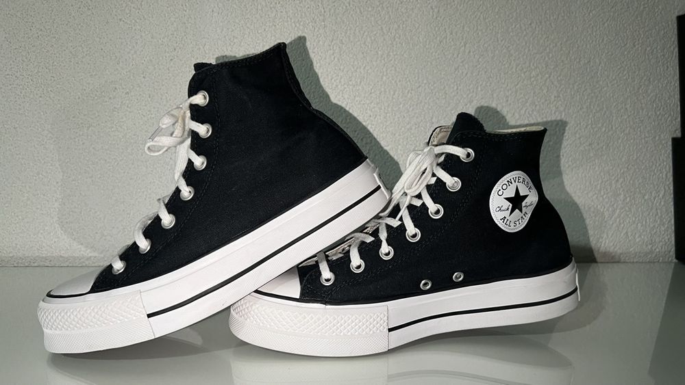 Wunderschone All Stars Plateau Bilder