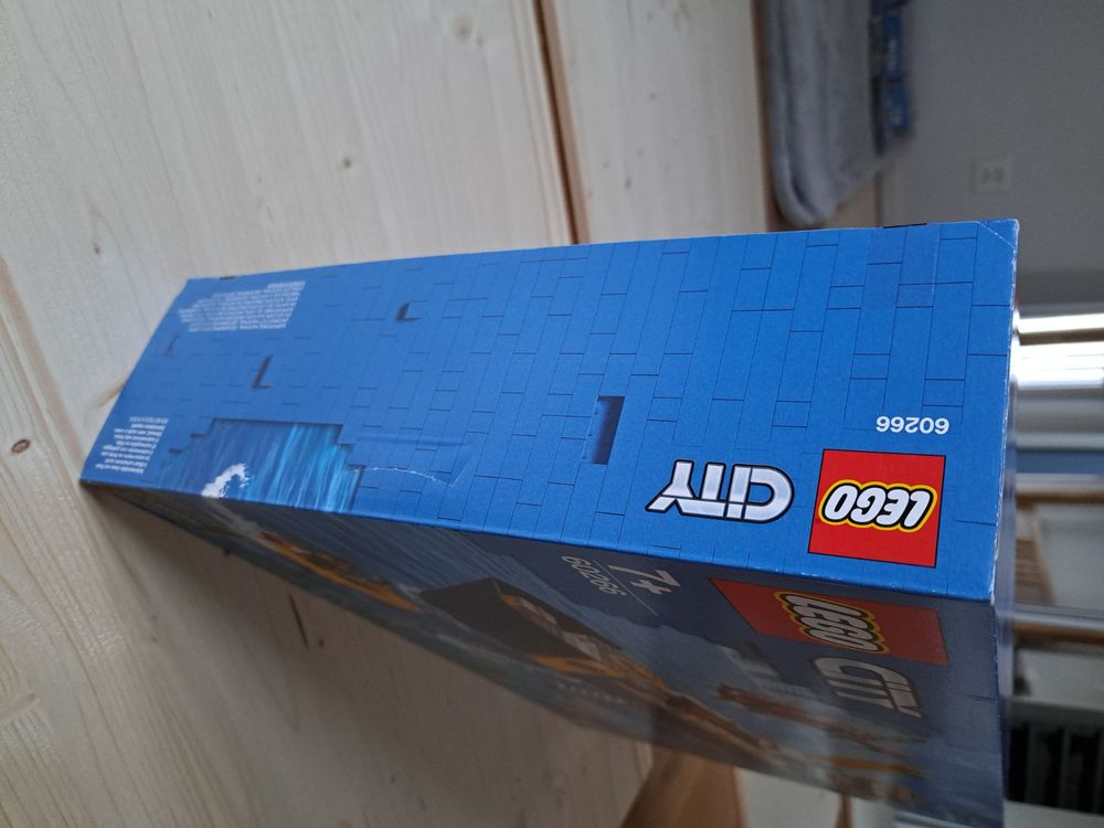 Neu LEGO 60266 Deep Sea Explorers Ocean Exploration Ship | Kaufen auf ...