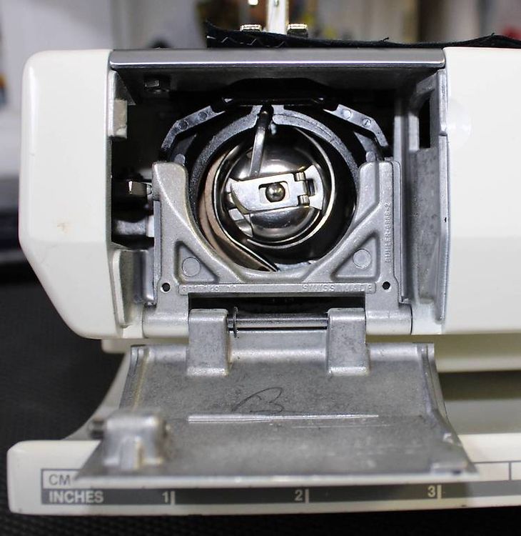 Nähmaschine Bernina 1005, ab Service, 6 Monate Garantie. (Gebraucht) in ...