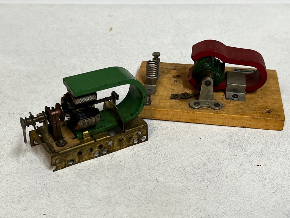 2 Dynamos Antriebsmodelle für Dampfmaschine ab 1.- !!! (Gebraucht) in ...