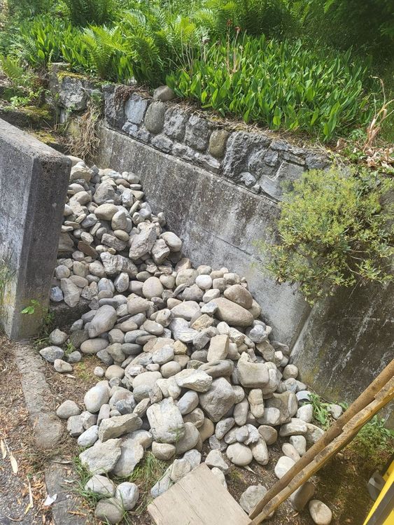 Steine Gratis Beinwil am See (Gebraucht) in Beinwil am see für CHF 0.5 – nur Abholung auf ...