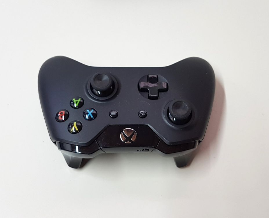 Xb One Wireless Controller mit Ladekabel und Akku (Gebraucht) in ...