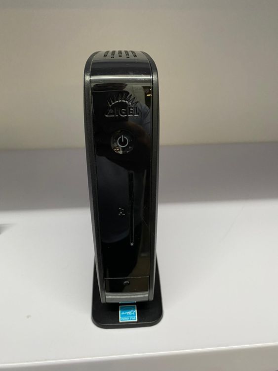 PC - Igel GEL-D220 (Gebraucht) in Lausanne für CHF 100 – nur Abholung auf Ricardo kaufen