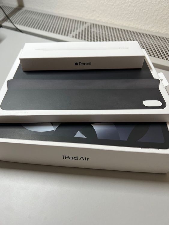iPad Air 2022 5. Gen mit Apple Pencil und Hülle | Kaufen auf Ricardo