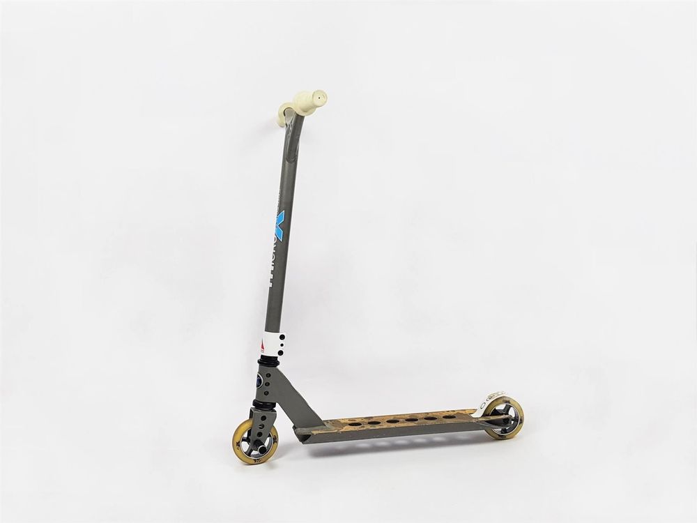 MICRO Scooter "Trixx" | Kaufen auf Ricardo