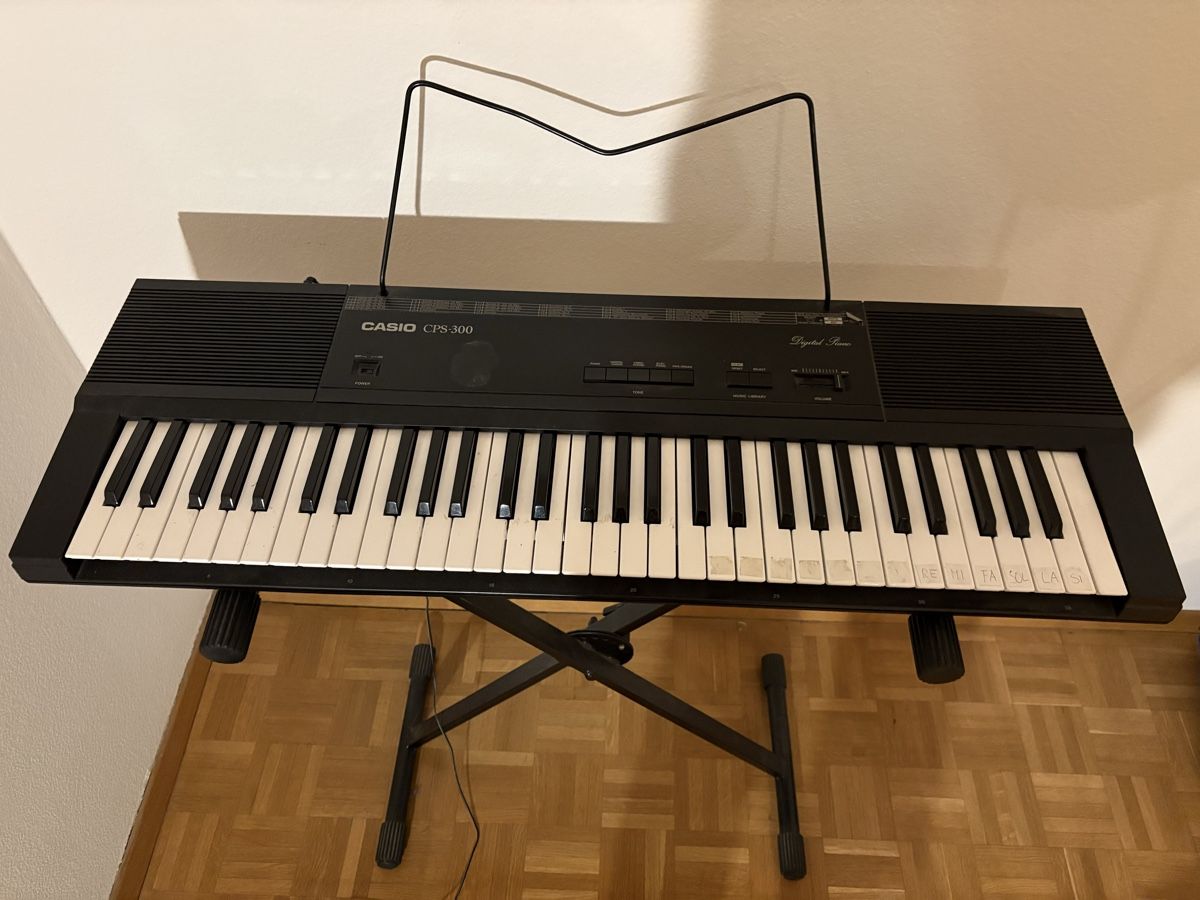 CASIO CPS 300 Keyboard (Gebraucht) in Zürich für CHF 35 – nur Abholung ...
