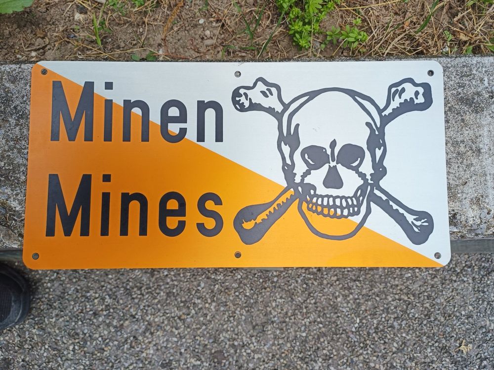 Altes Blechschild / Minen - Mines (Gebraucht) in Brugg AG für CHF 45 ...
