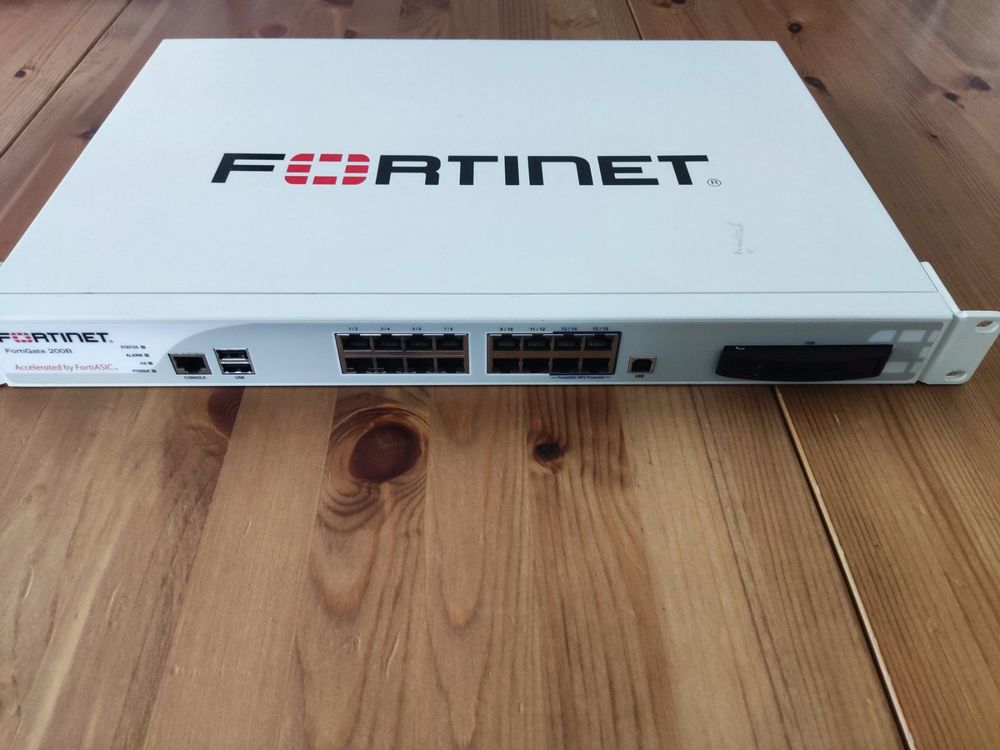 Firewall Fortigate 200B Fortinet | Kaufen auf Ricardo