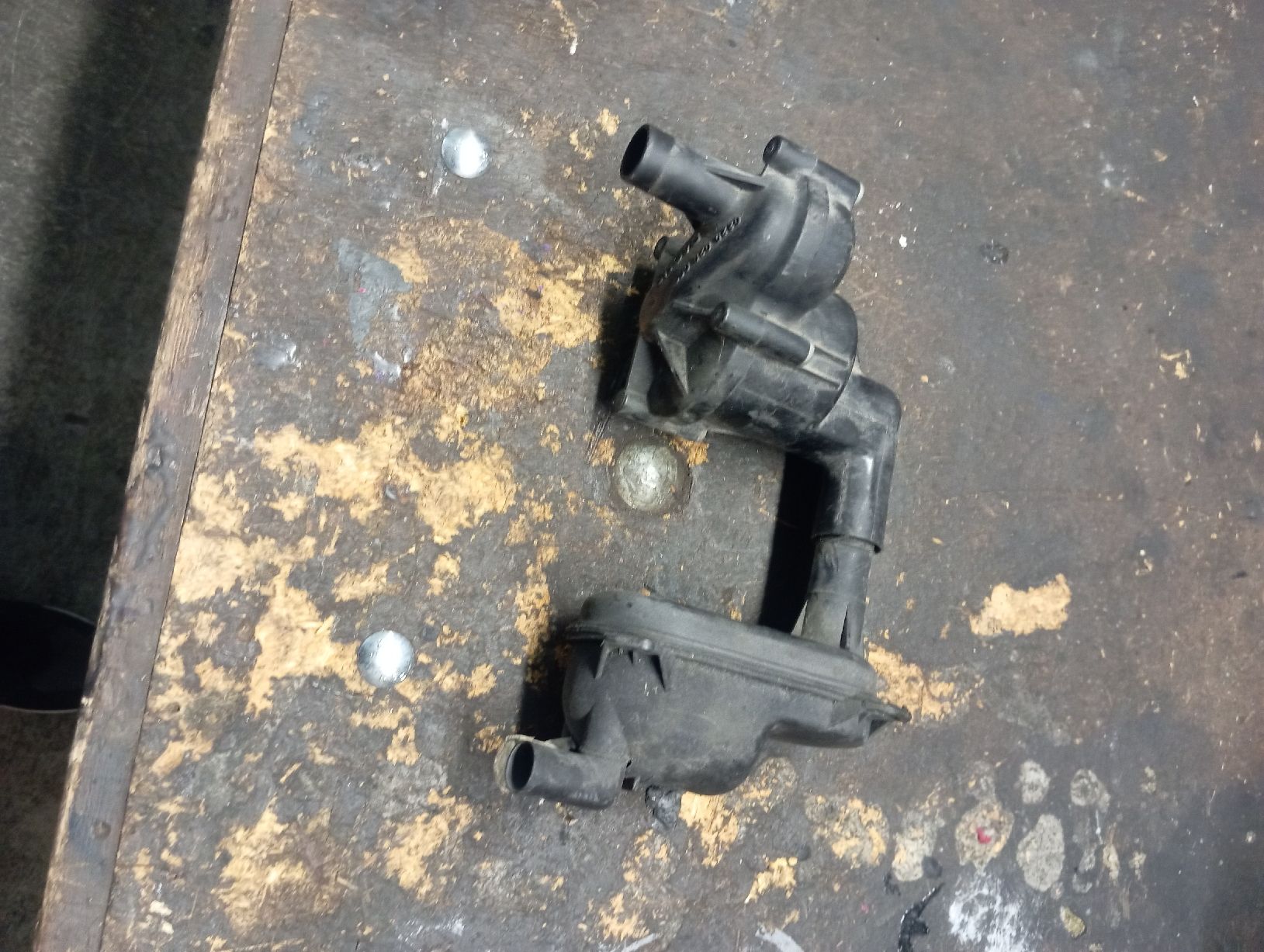 Luftfilter Kasten sachs adv (Gebraucht) in Frutigen für CHF 5 – mit ...