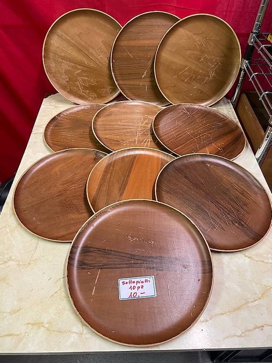 Sottopiatti in legno (Usato) a Pugerna per CHF 9 – solo ritiro ...