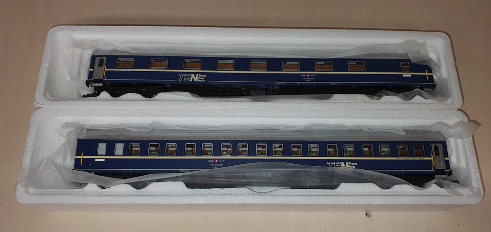 Roco-Set 64027 - Zwei SBB Schlafwagen Typ T2S "TEN" H0 (GS) | Kaufen ...