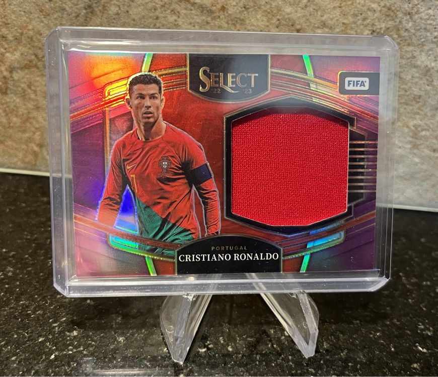 CRISTIANO RONALDO /49 BIG Game worn Patch (Neu (gemäss Beschreibung ...