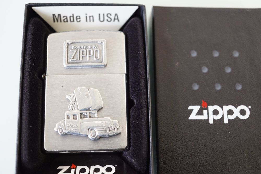 ZIPPO Feuerzeug ZIPPOCAR EMBLEM (Gebraucht) in Mels für CHF 29 – mit Lieferung auf Ricardo kaufen
