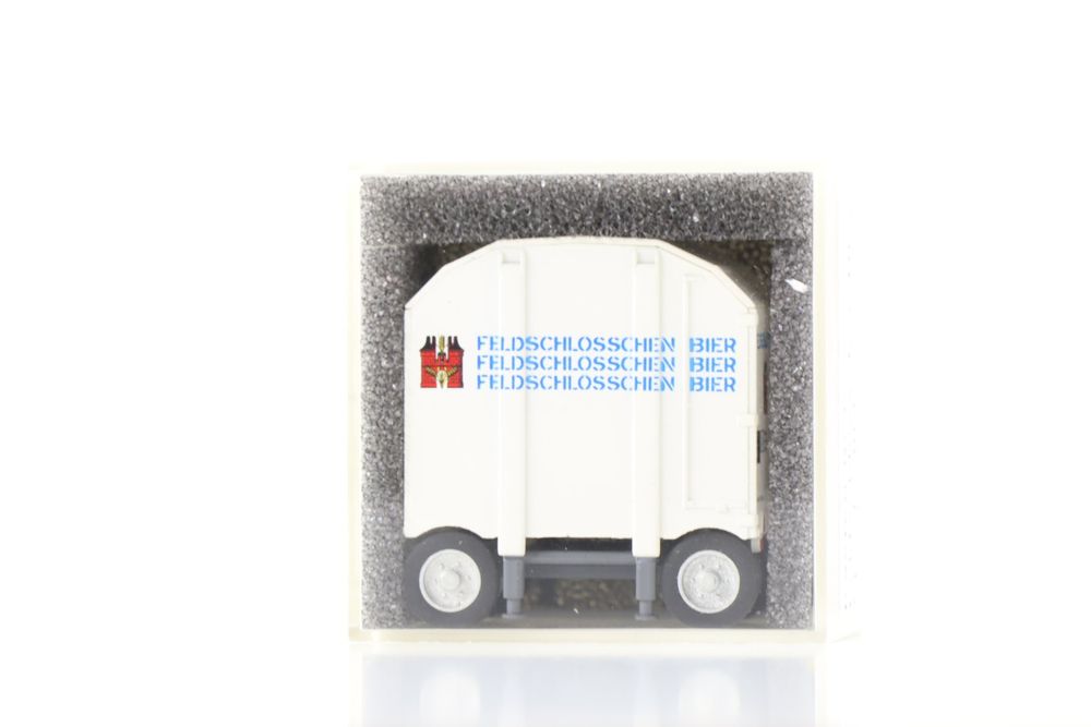 AKU 8300-F Kasten SCC Feldschlösschen Bier Ep. lll-IV H0 (Gebraucht) in ...