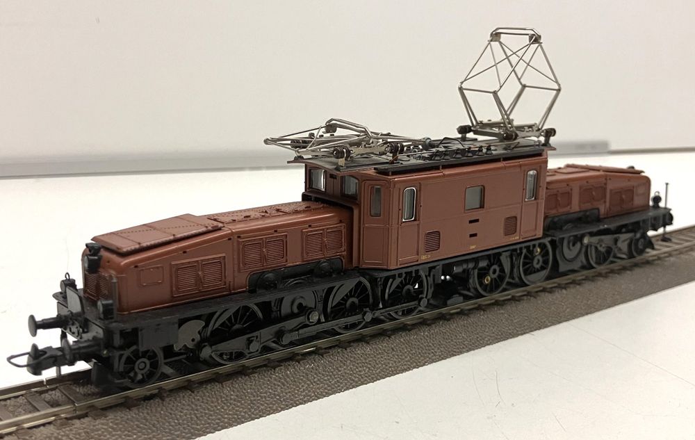 Roco H0 DC= Krokodil SBB Ce 6/8 II braun - Bastler (Defekt) in Thun für CHF 55 – mit Lieferung ...