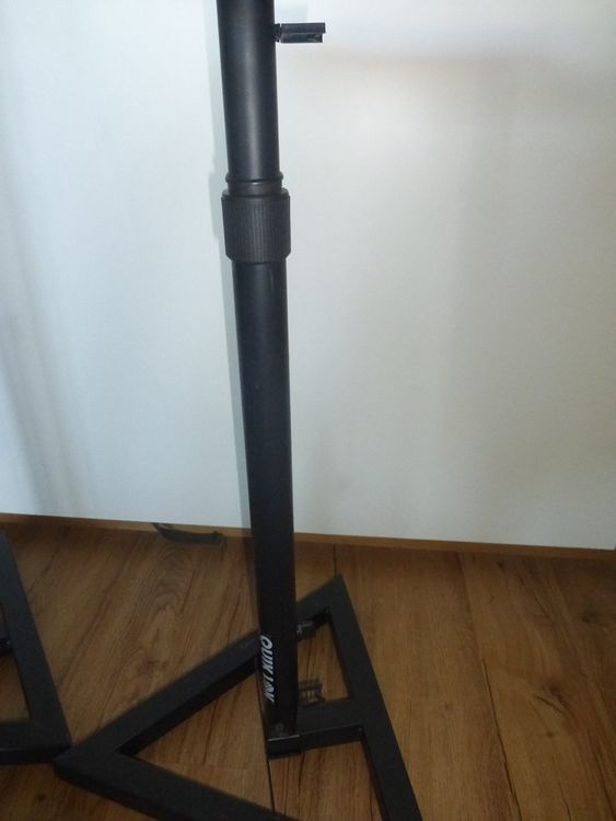 QuikLok Lautsprecher Stativ Monitor Stand | Kaufen auf Ricardo