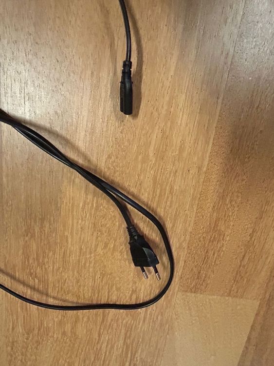 PS4 mit 4 Controller (Gebraucht) in Belp für CHF 100 – mit Lieferung ...